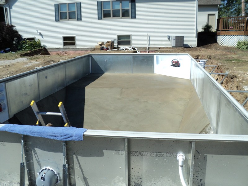 Vinyl Liner Pool - In-Ground - Spring's Pools and Spas
