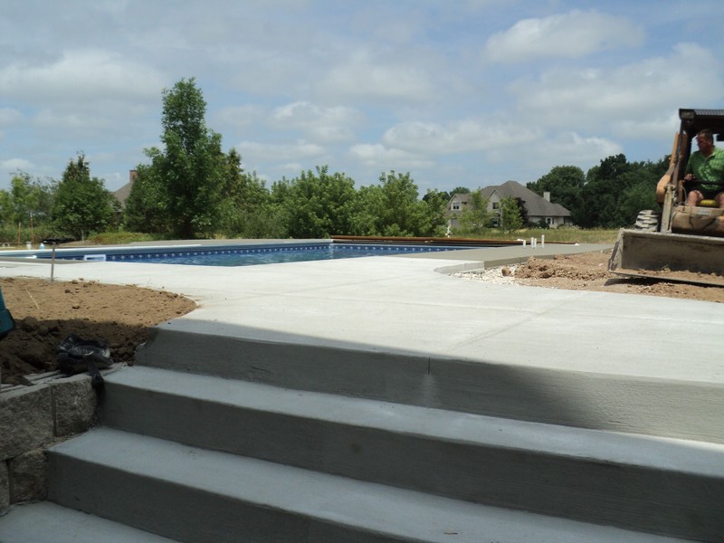 Vinyl Liner Pool - In-Ground - Spring's Pools and Spas